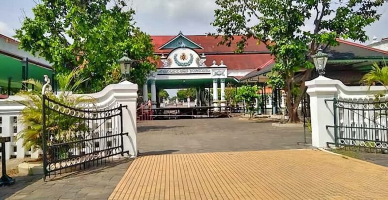 Yogyakarta City Tour Prambanan , Borobudur , Keraton Palace - Final Thoughts