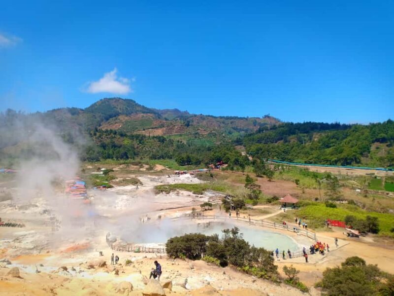 Yogyakarta : Dieng Plateau Tour (Natural Beauty of Java) - Authentic Experiences and Practicalities