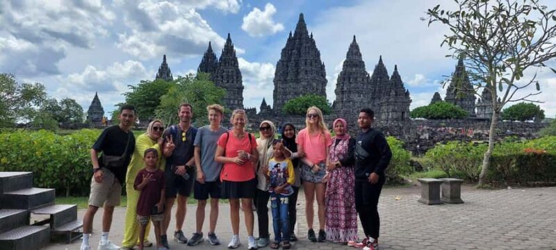 Yogyakarta Experience one day tour Borobudur and Prambanan - Key Points