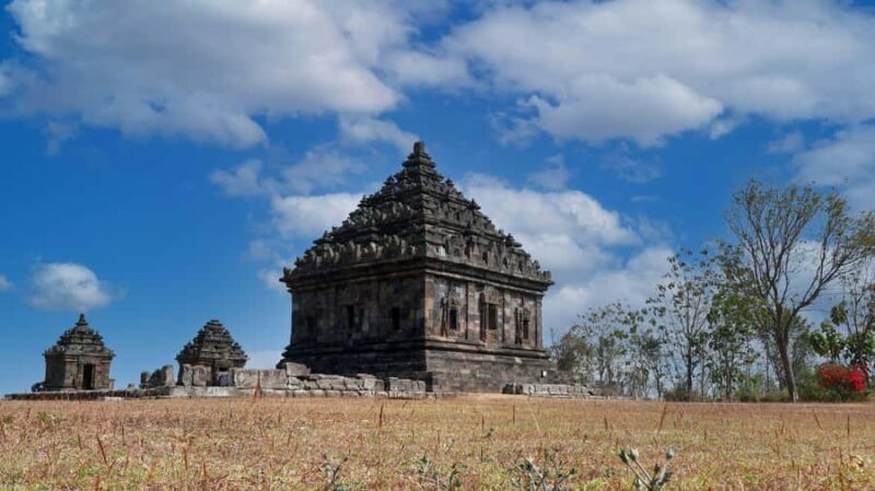 Yogyakarta : Explore Hidden Temple and Prambanan - Why This Tour Offers Great Value