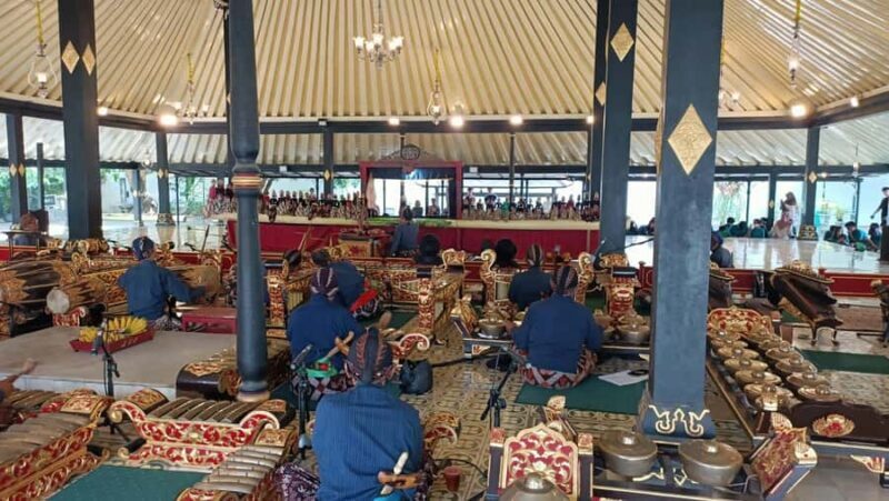 YOGYAKARTA : EXPLORE THE CULTURAL AND NATURE - An In-Depth Look at Yogyakarta’s Cultural and Natural Gems