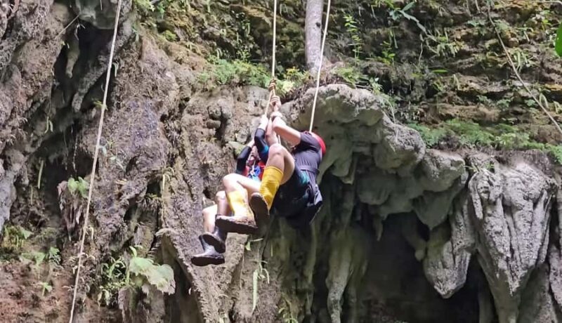 Yogyakarta: Goa Jomblang, Goa Pindul, & Snorkeling Tour - Who Is This Tour Best For?