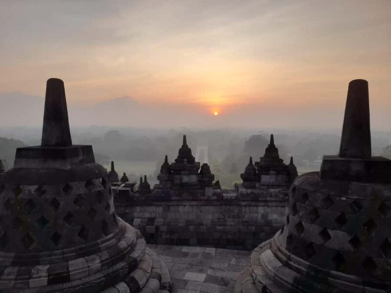 Yogyakarta: Guaranteed Sunrise From Borobudur and Prambanan - Starting Early: The Best Time to Capture the Moment