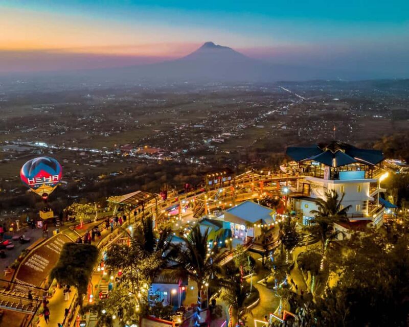 Yogyakarta: HeHa Sky View & Puncak Segoro Indian ocean view - A Detailed Look at the Tour Experience