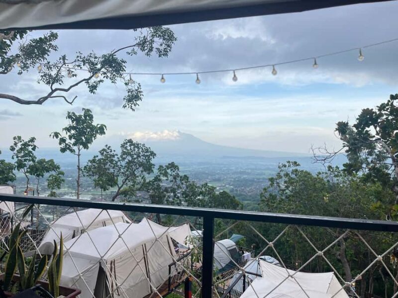 Yogyakarta: HeHa Sky View & Puncak Segoro Indian ocean view - Analyzing the Value