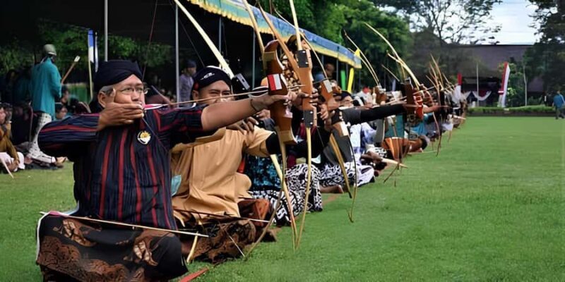 Yogyakarta: Heritage & Archery Experience Tour With Difabike - Discovering Yogyakarta’s Heritage in Comfort