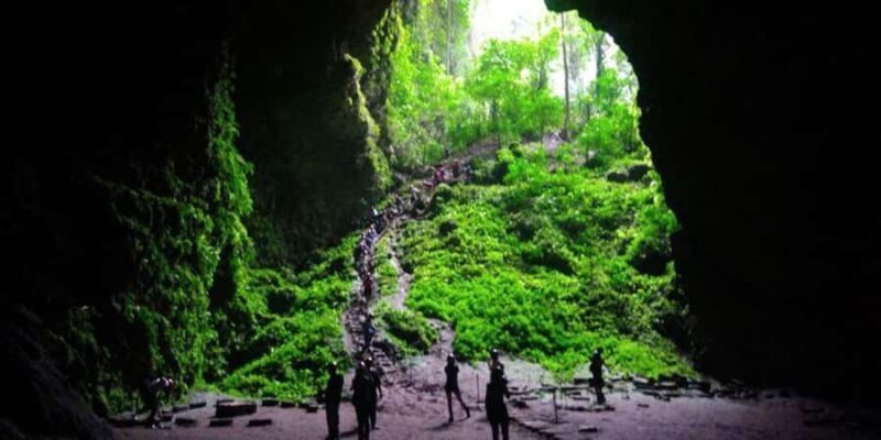Yogyakarta: Hidden Gem Sunrise and Jomblang Cave Adventure - Key Points