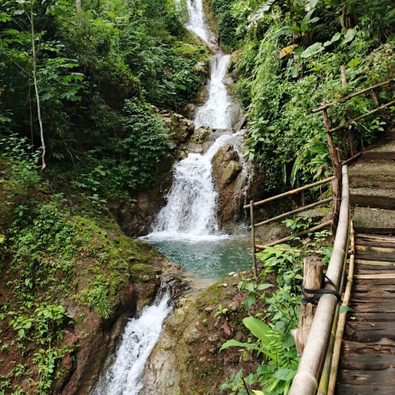 Yogyakarta: Hidden Paradise of Yogyakarta Waterfall & Swim - A Deeper Look into the Experience