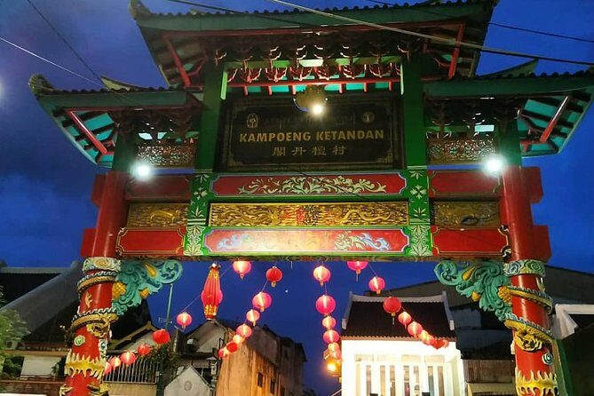 Yogyakarta Historical Walking and Food Tour - An in-depth look at the Yogyakarta Night Tour