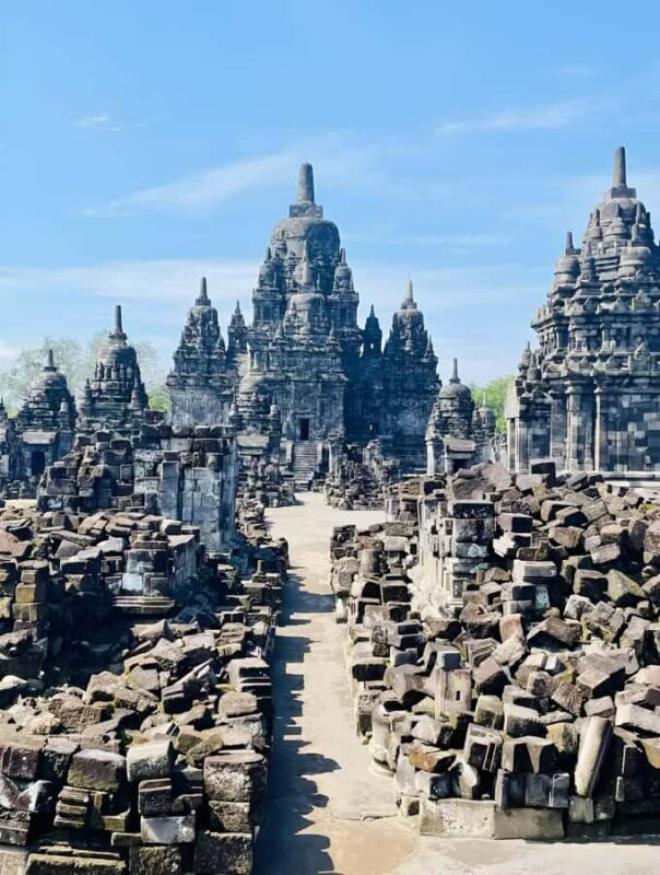 Yogyakarta: Instagrammable Cafes with Temple & Volcano View - The Experience Provider and Reviews