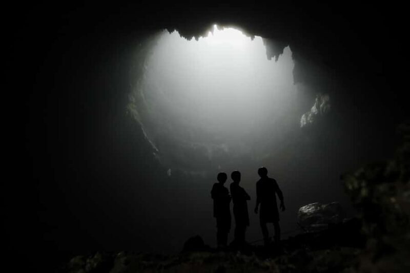 Yogyakarta: Jomblang Cave & Kali Suci River Tubing Tour - Who Should Consider This Tour?