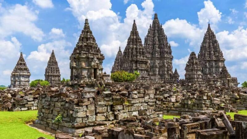 Yogyakarta: Jomblang Cave & Prambanan Temple Full Day Tour - An In-Depth Look at the Tour Experience