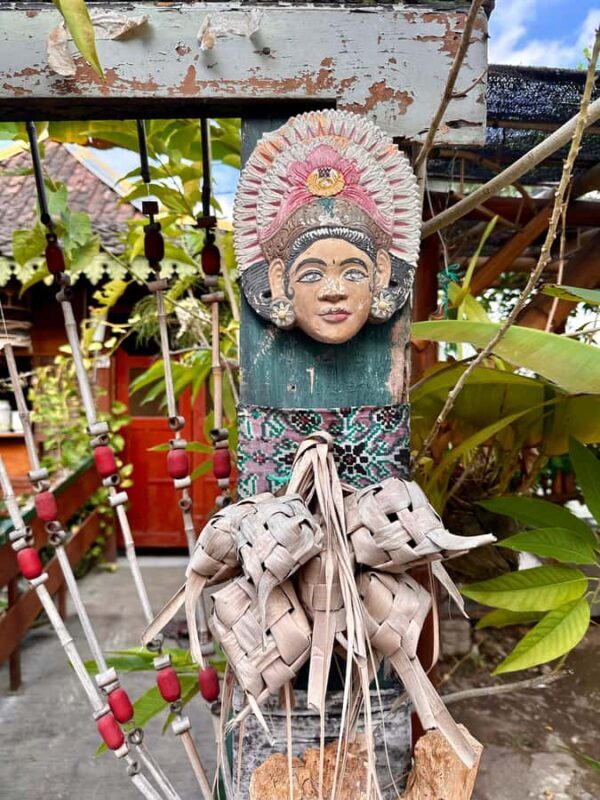 Yogyakarta Kotagede Walking Tour: Royal city & Locals Life - Key Points