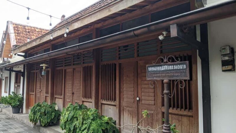 Yogyakarta Kotagede Walking Tour: Royal city & Locals Life - The Experience: What You’ll Love and What to Consider