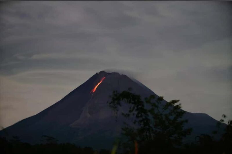 Yogyakarta: Merapi Volcano Night Trip with Lava & Star View - The Verdict: Who and Who Not to Bring