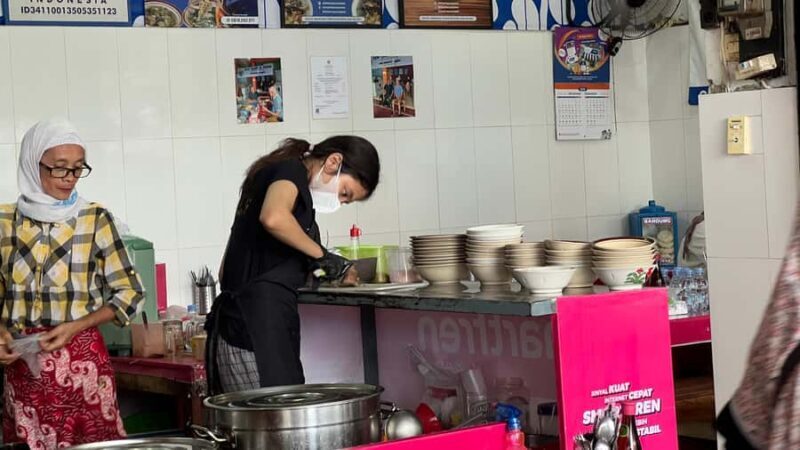 Yogyakarta: Morning Breakfast and Market Experience - The Cost and Value