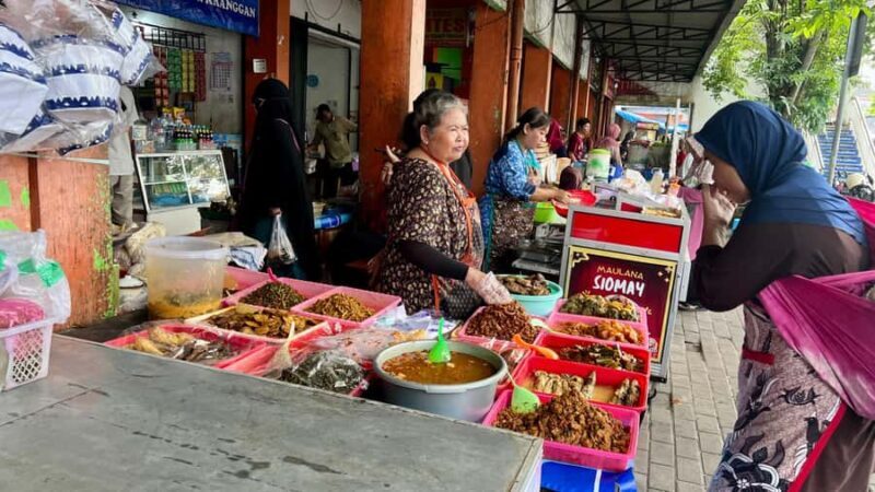 Yogyakarta: Morning Breakfast and Market Experience - FAQs