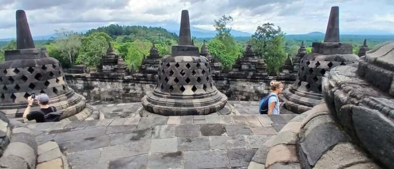 Yogyakarta: Motorcycle Rental with Guide and Temple Tour - Key Points