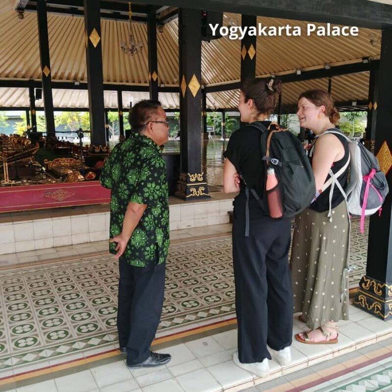 Yogyakarta Palace Tour with Multilingual Guide & Watercastle - Key Points