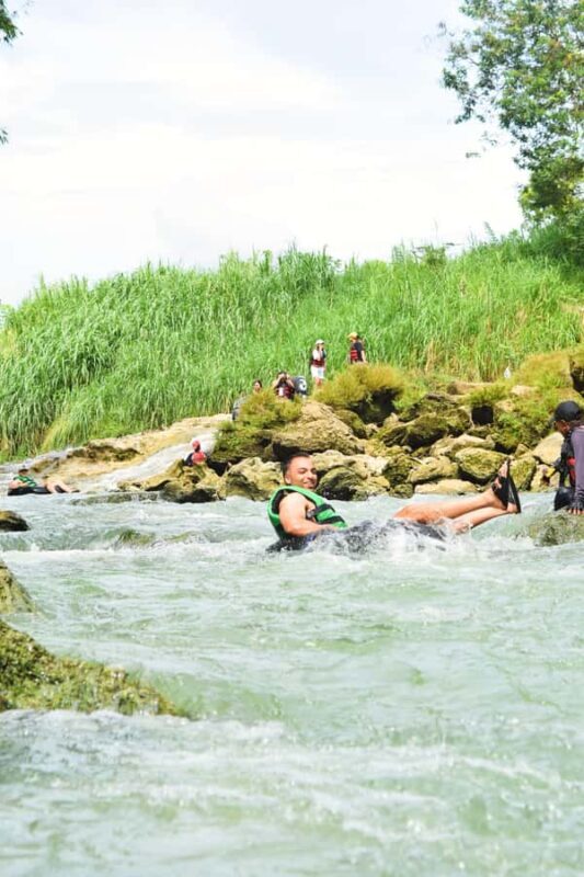 Yogyakarta: Pindul Cave, River Tubing & De Rocka Beach Bar - Exploring Yogyakarta’s Natural Marvels in One Day