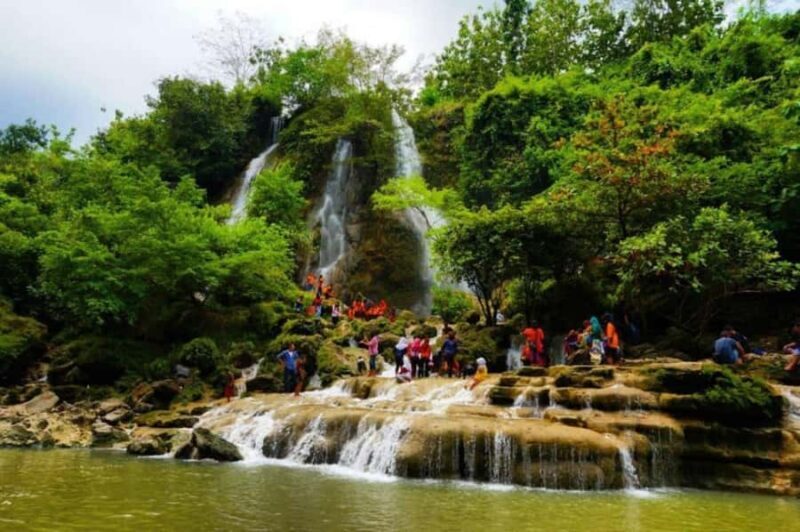 YOGYAKARTA; PINDUL CAVE,SRI GETHUK WATERFALLL & PINE FOREST. - Key Points