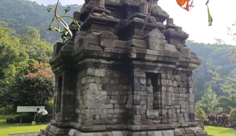 Yogyakarta: Prambanan, Borobudur & Selogriyo Sunset Tour - Final Words