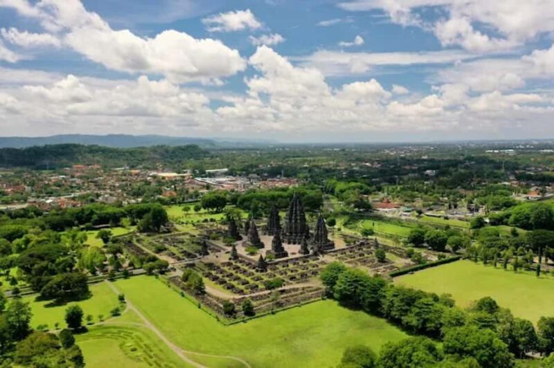Yogyakarta: Prambanan Temple & Pindul Cave Shared Day Tour - Key Points