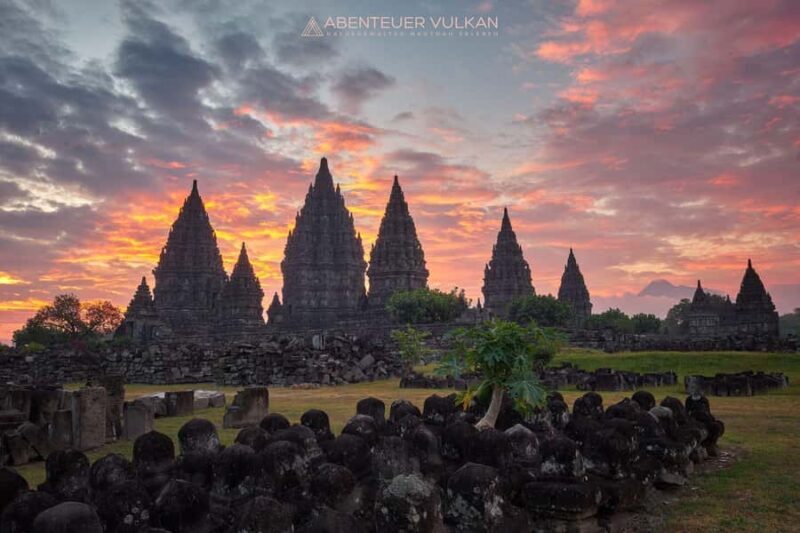 yogyakarta : prambanan temple sunset and ramayana ballet - An Introduction to the Experience