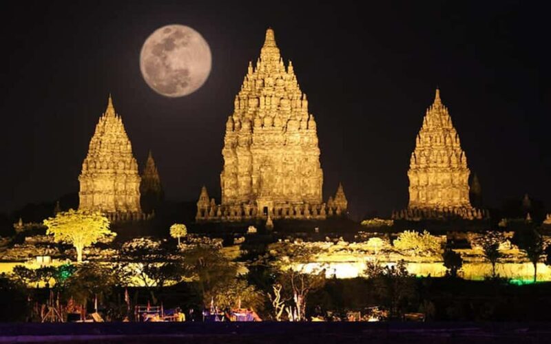 yogyakarta : prambanan temple sunset and ramayana ballet - What to Expect from the Tour