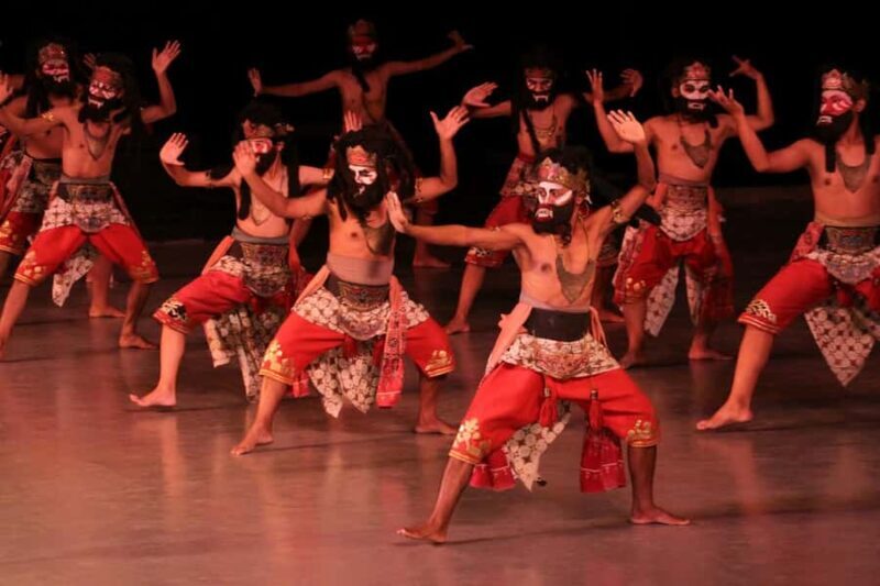 yogyakarta : prambanan temple sunset and ramayana ballet - Who Should Consider This Tour?