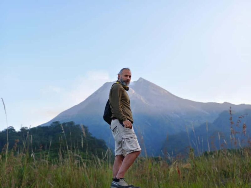 Yogyakarta: stumbu borobudur sunrise,prambanan &merapi mount - FAQs