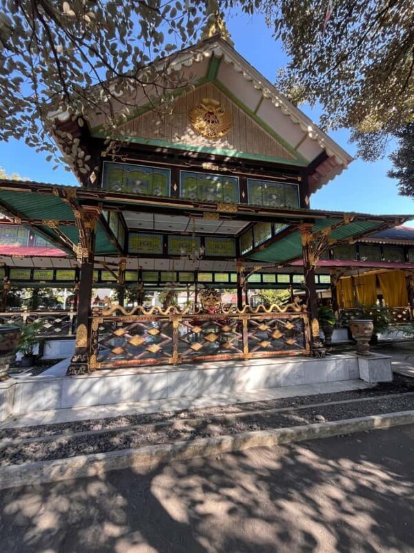 Yogyakarta: Sultan's Palace, Borobudur & Sunset Tour - The Sum Up