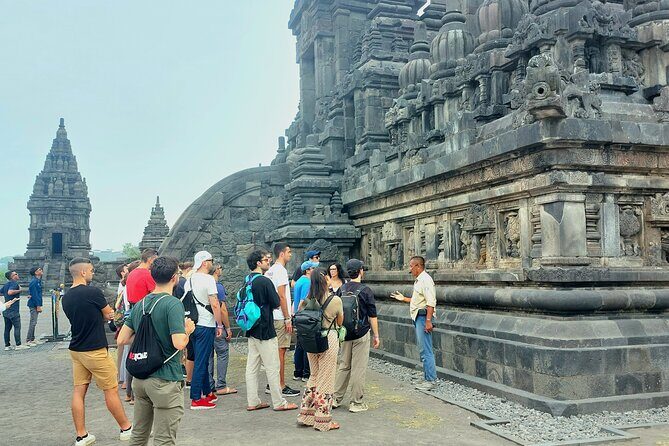 Yogyakarta: SUNRISE Above Cloud & Explore UNESCO Temples w/ GUIDE - Logistics and Comfort