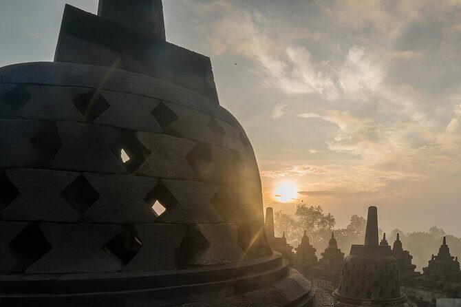 Yogyakarta: SUNRISE Above Cloud & Explore UNESCO Temples w/ GUIDE - Practical Tips for Future Travelers