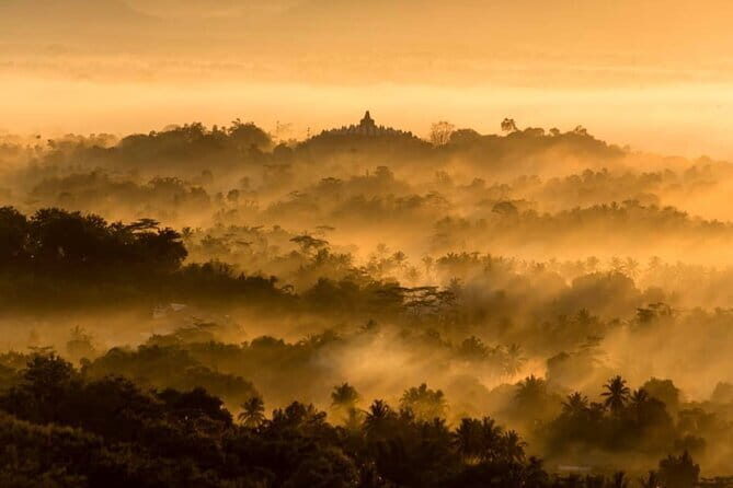 Yogyakarta Sunrise Punthuk Setumbu Borobudur and Prambanan tour - Experience the Magic of Yogyakarta with the Sunrise Punthuk Setumbu, Borobudur, and Prambanan Tour