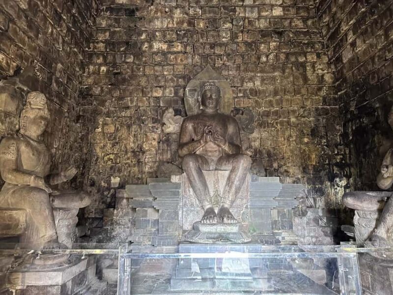 Yogyakarta Sunrise Tour From Punthuk Setumbu Plus Borobudur - Practical Details and Why They Matter