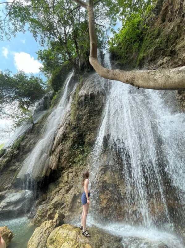 Yogyakarta: Timang Beach & Srigethuk Waterfall Day Tour - Key Points