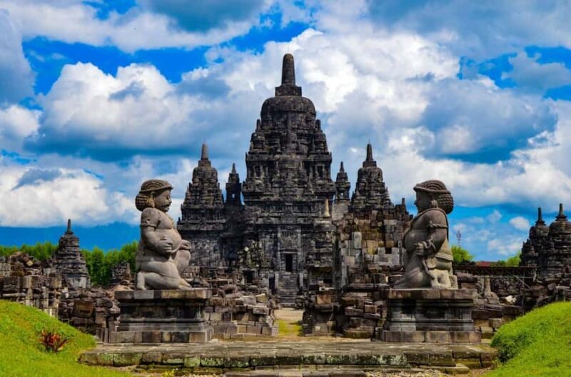 Yogyakarta: Tour Borobudur & Prambanan (Guaranteed climb) - Final Thoughts: Is This Tour Right for You?