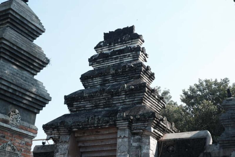 Yogyakarta: Visit and Learn Unity and Diversity in Indonesia - An In-Depth Look at the Experience