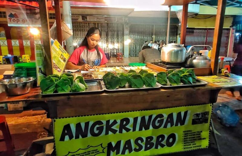 Yogyakarta walking tour: Gourmet Stroll & Nightly Highlights - Why the Tour Works for Travelers