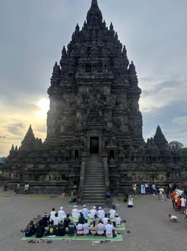 Yogyakarta:Mount Merapi Sunrise, Borobudur Climb & prambanan - Final Thoughts
