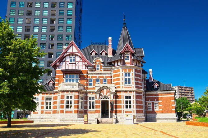 YokaBus Kokura Castle Tea Ceremony and Japan Toilet Innovation - An Authentic Japanese Tea Ceremony in Kokura Castle Gardens