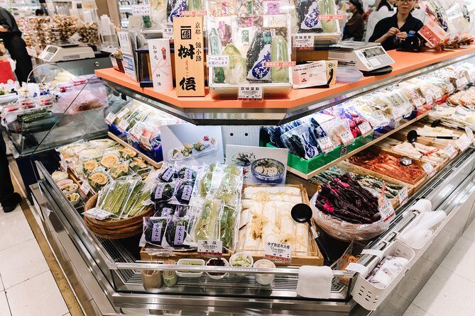 Yokohama Private Food Tours with a Local: 100% Personalized - What the Tour Offers: An In-Depth Look