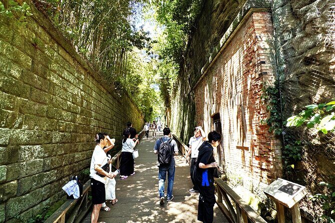 Yokosuka: Guided Island Tour to Sarushimas Forgotten Fort - Key Points