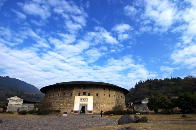 Yongding Hakka Tulou Village Private Day Trip from Xiamen with Lunch - Key Points