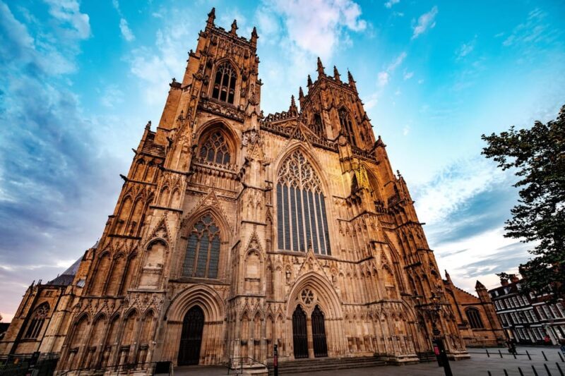 York Day Rail Tour from London including Hop-on Hop-off tour - Key Points