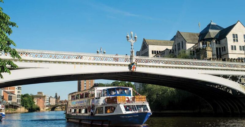 York: Daytime Sightseeing Boat Cruise with Live Commentary - The Sum Up