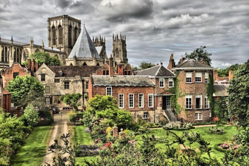 York Private Guided Walking Tour - Who Will Love This Tour?