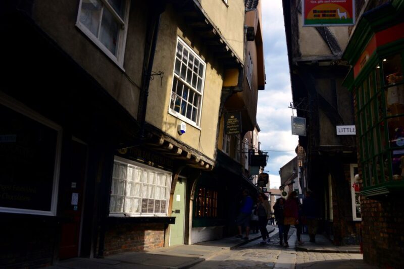 York: Private Guided Walking Tour - Who Is This Tour Best For?