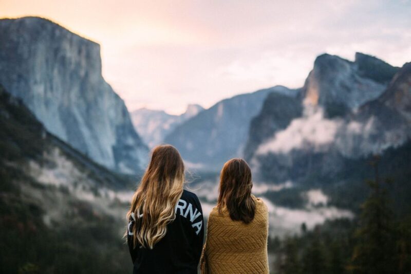 Yosemite Nat'l Park: Valley Lodge Semi-Guided 2-Day Tour - Key Points